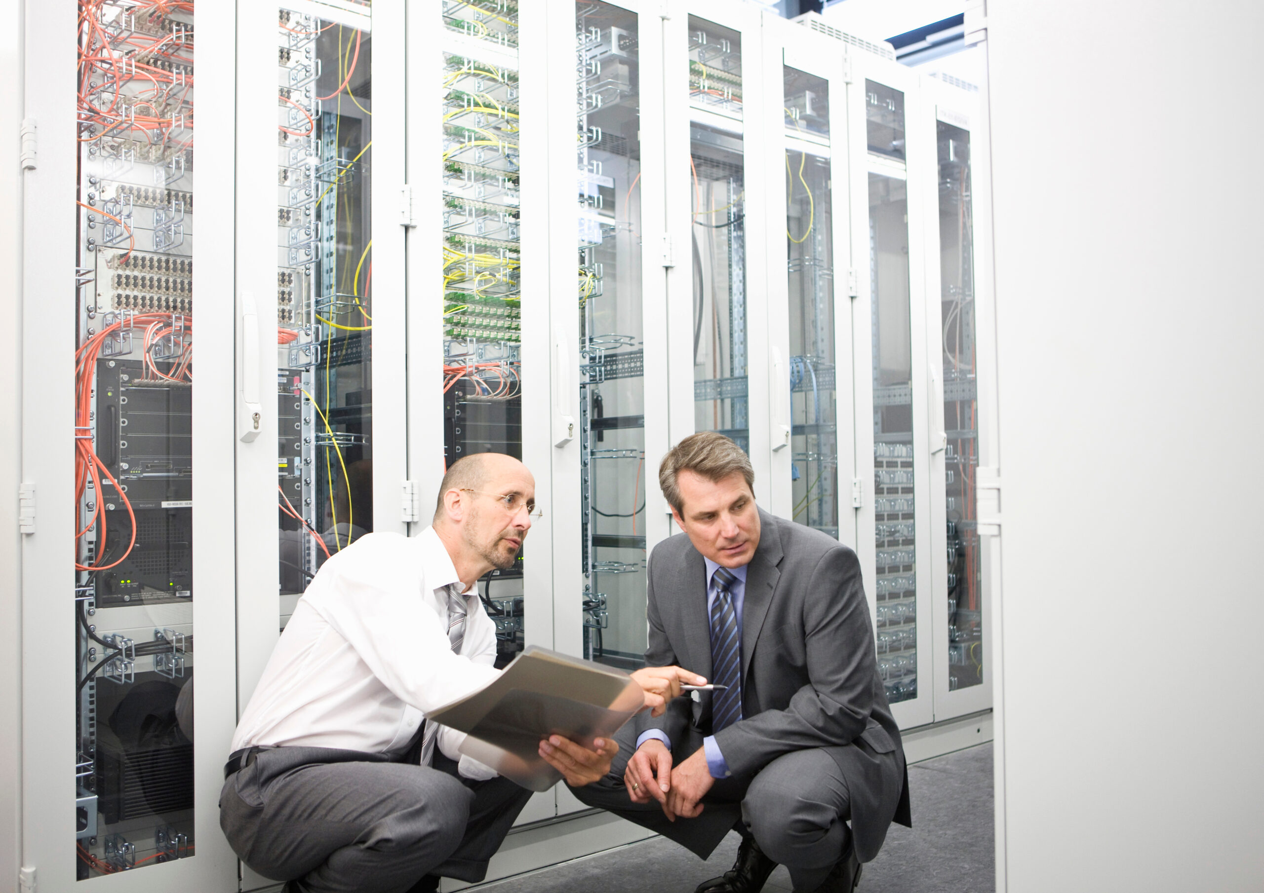 Data Center Construction Management: Who Owns What? | Broadstaff